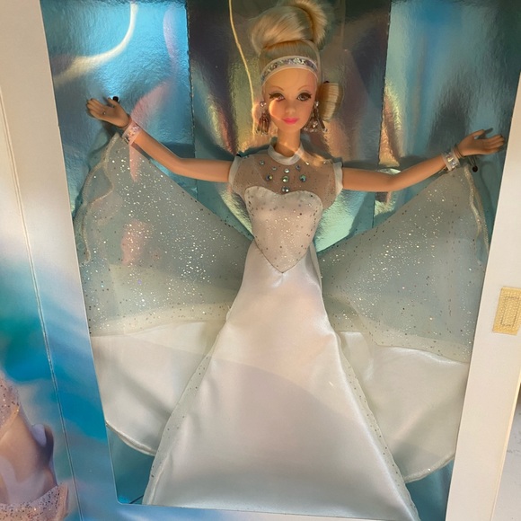 Mattel | Toys | 996 Blonde Starlight Dance Barbie 5th In Classique ...